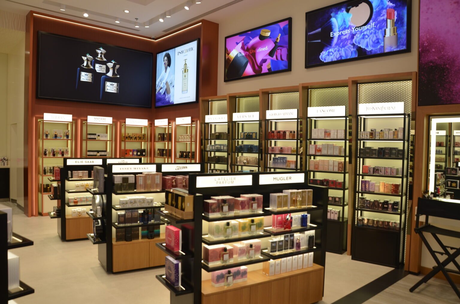 LAYAL Opens its New Flagship Door at Dubai Hills Mall - Lady Lead Magazine