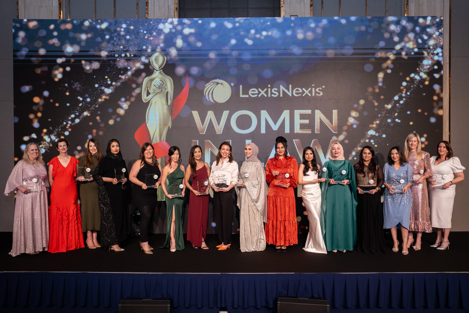 Shamma Alkindi Honoured with Litigator of the Year Award at Lexis Nexis ...