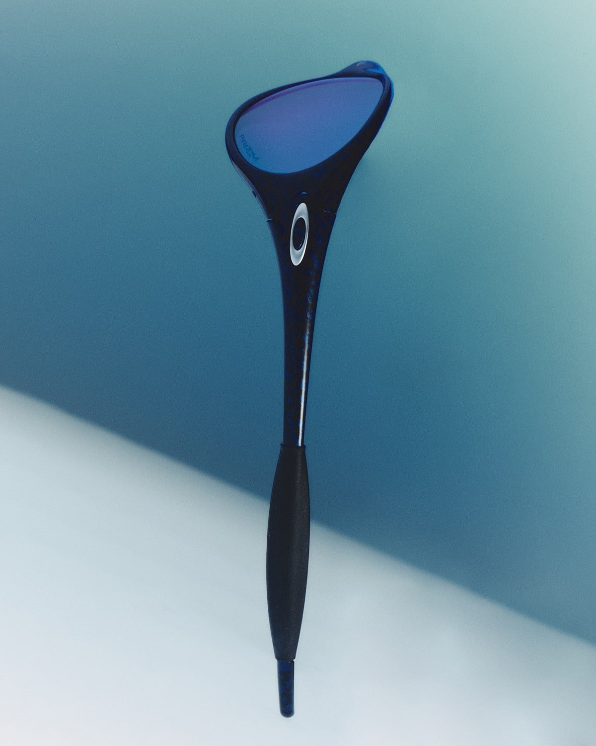 OAKLEY® FACTORY TEAM DROPS NEW FUTURE CLASSICS FOR FIRST FW24 RELEASE ...