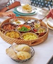 Ultimate Lebanese Breakfast Experience at Derwandi - Lady Lead Magazine